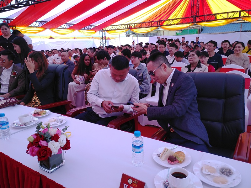 中缅经济合作发展促进会应邀参加缅甸仰光龍麒家具集团开幕庆典 - CMECD-中缅经济合作发展促进会